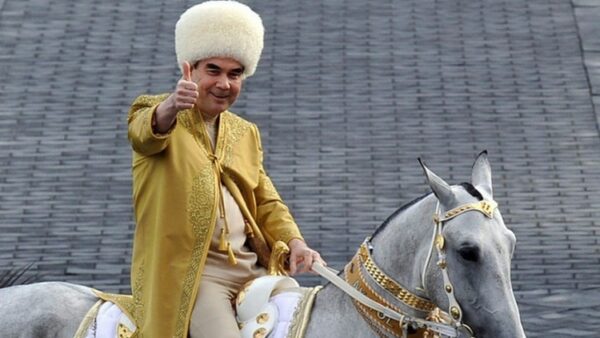 TURKMENISTÁN, LA EXCENTRICIDAD EN PERSONA. - Geopol 21